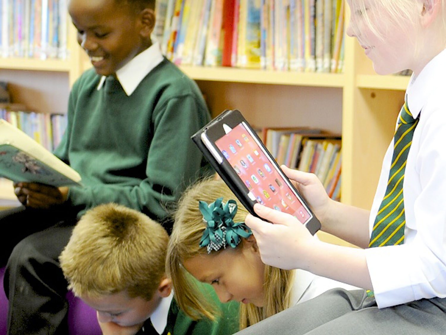 E-Safety Parents - St Joseph & St Bede R.C. Primary